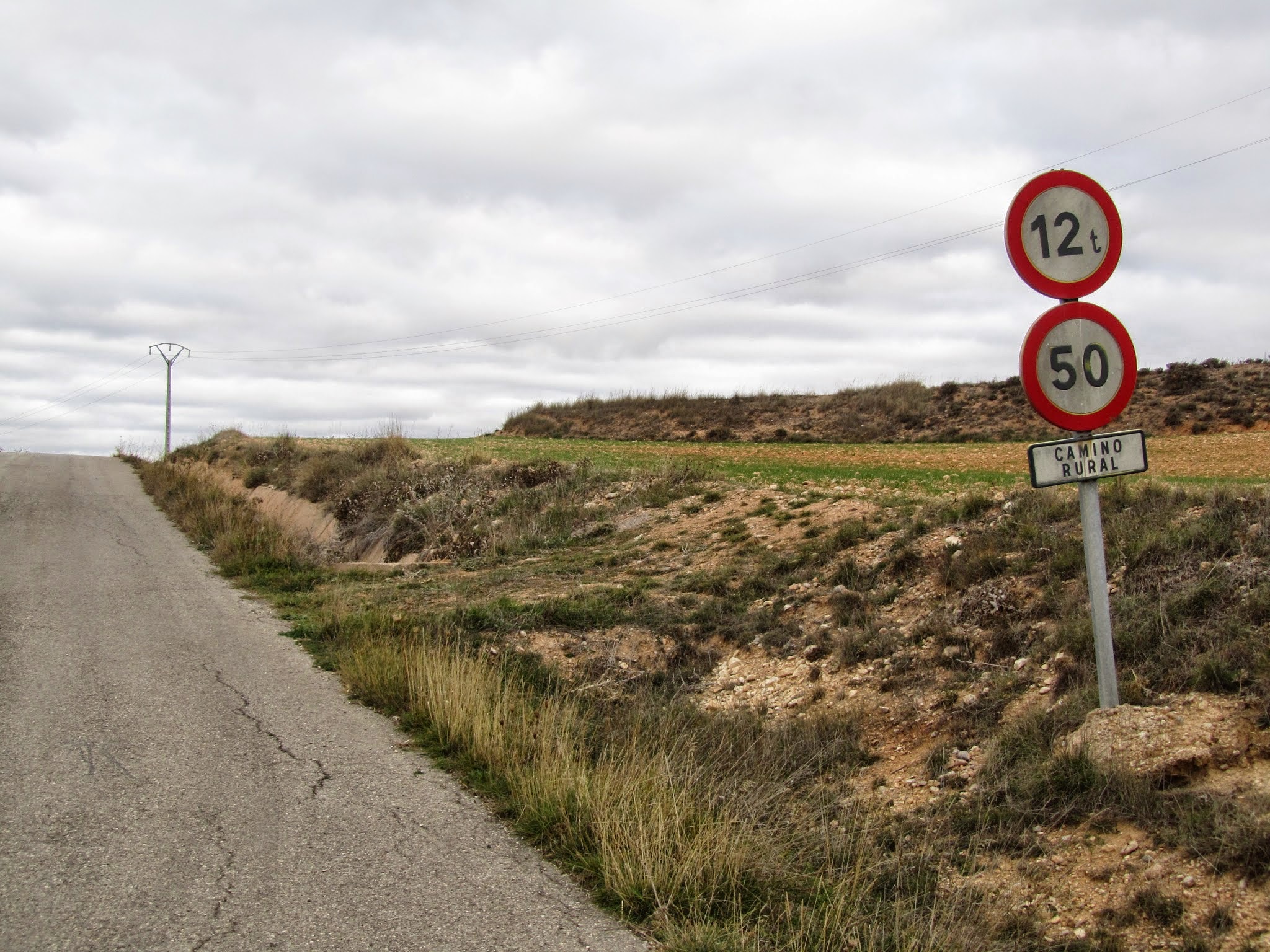 Dejamos la carretera para tomar el camino rural - 3enruta.com