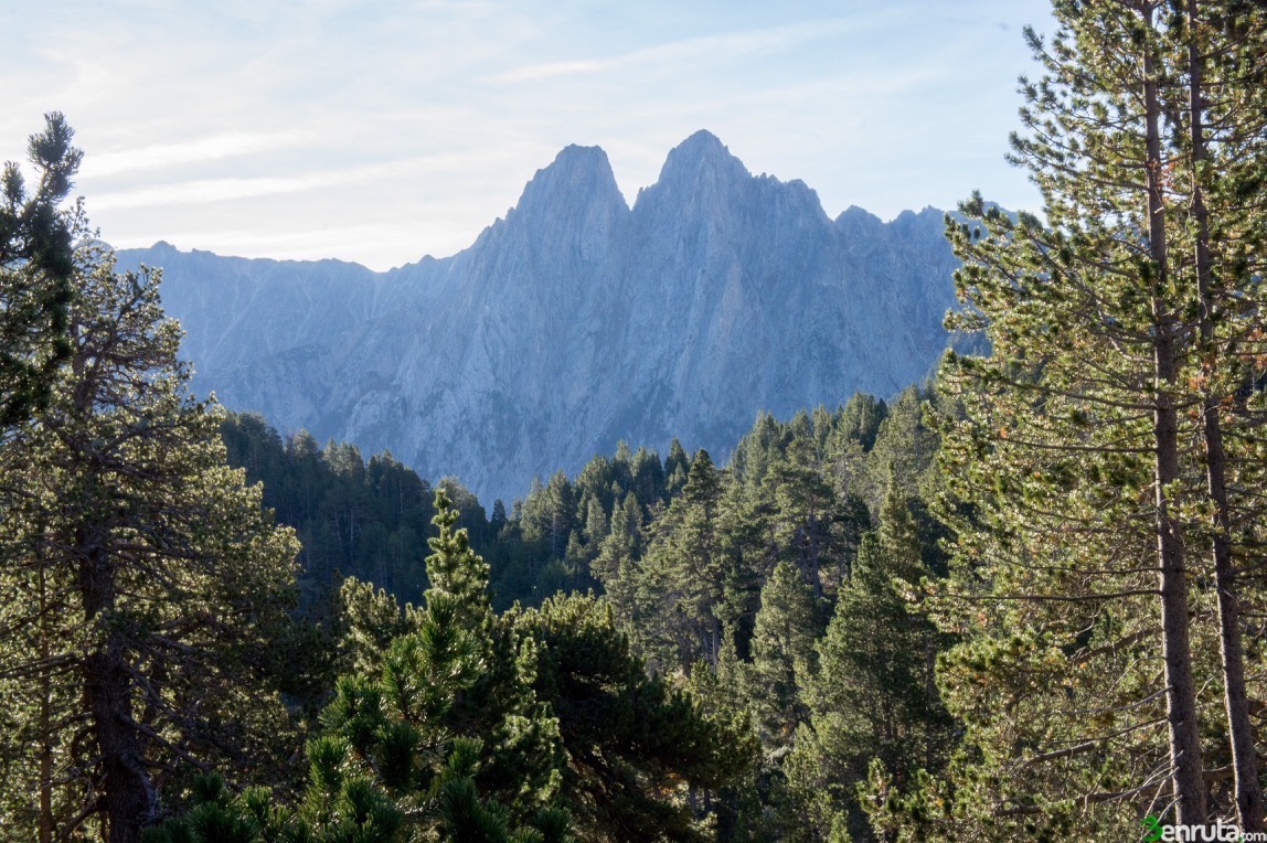 Els Encantats - 3enruta.com